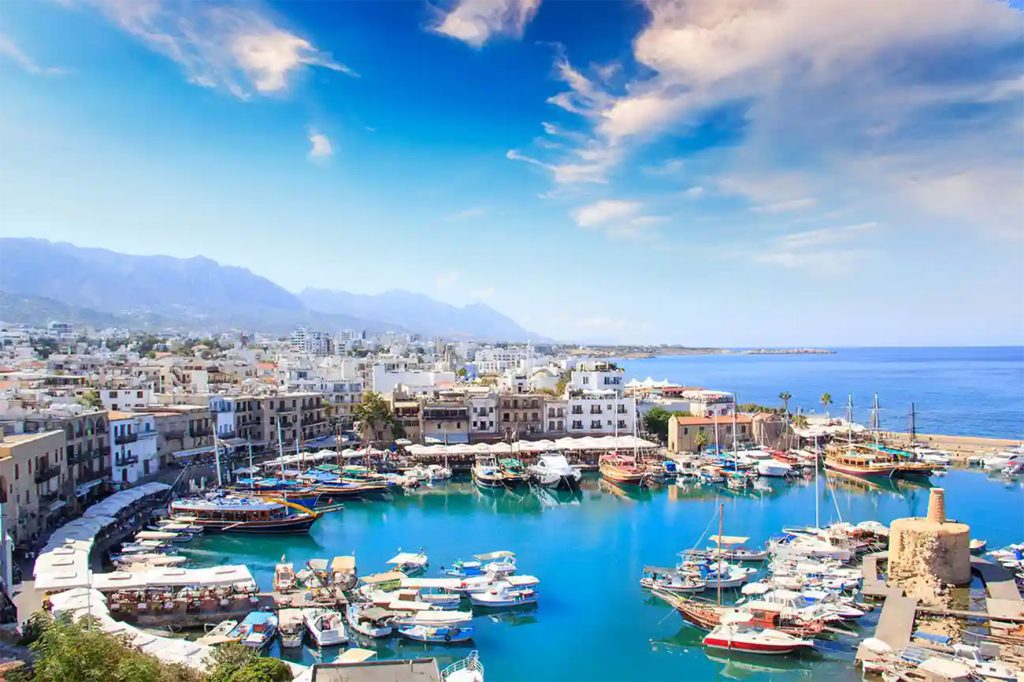 Top 10 Countries with the Best Weather: A Paradise for Climate Lovers