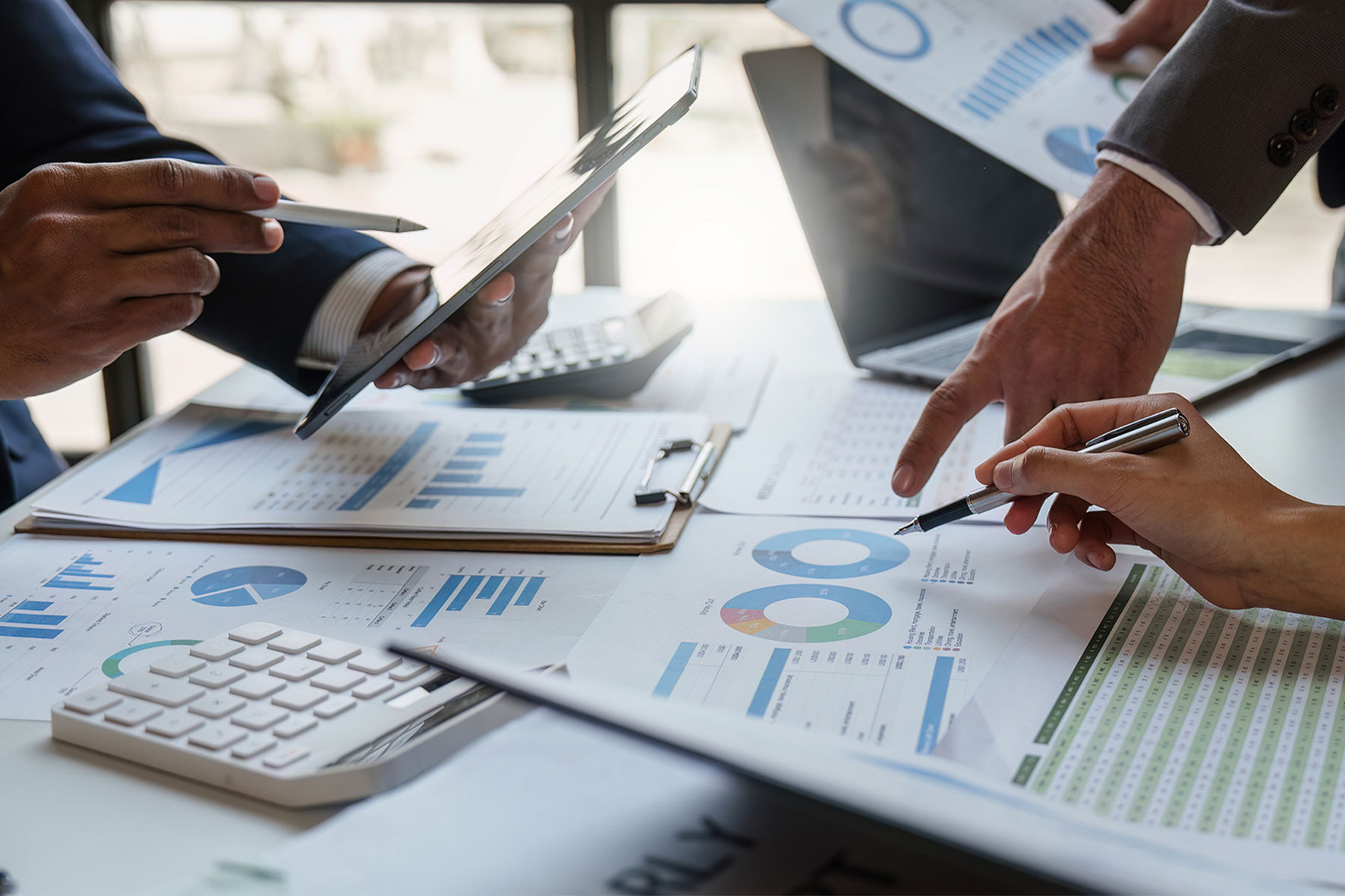 Fee-Only vs. Commission-Based Financial Advisors: What’s the Difference?