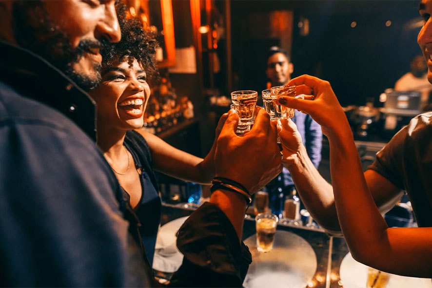 The Ultimate Pub Crawl in North Cyprus: A Nightlife Adventure